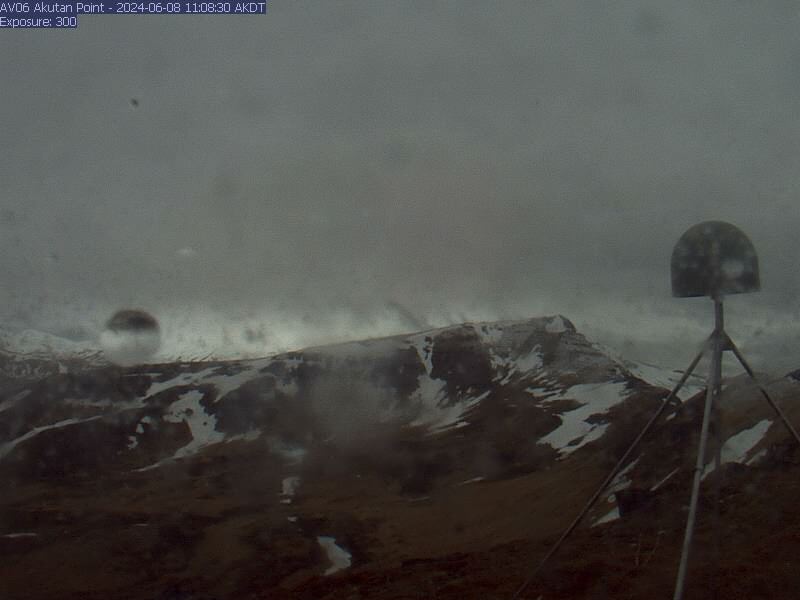 Akutan [AV06, 1519 ft]